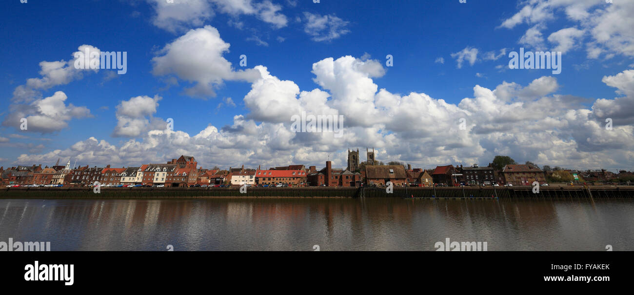 King's Lynn, Norfolk, and the River Great Ouse seen from West Lynn ...