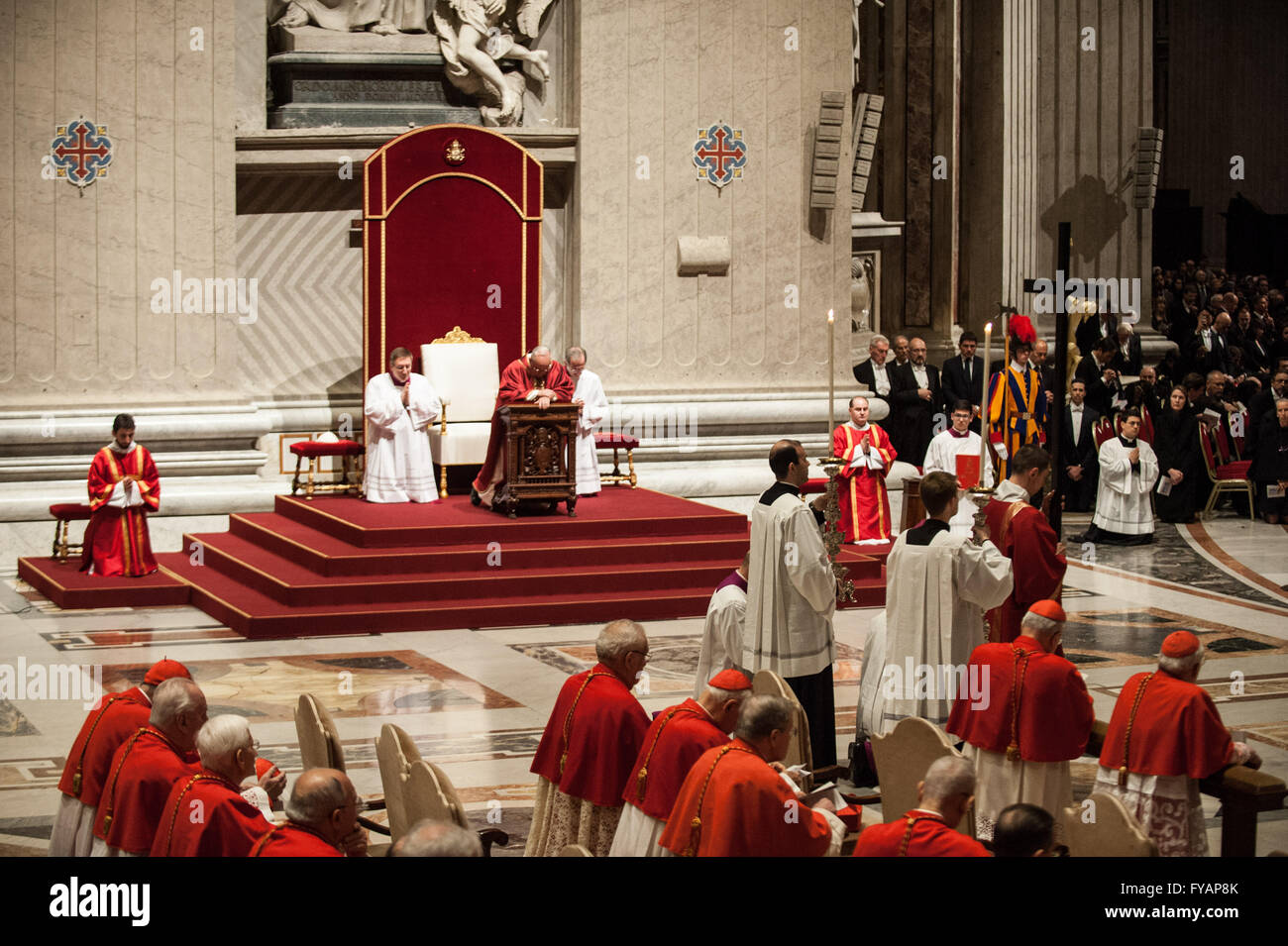 Pope Francis presides the Lord's Passion celebration in St. Peter's ...
