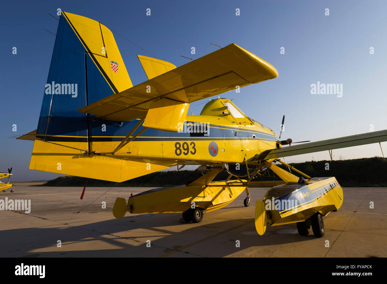 Air Tractor 802 Fire Boss Stock Photos & Air Tractor 802 Fire Boss ...