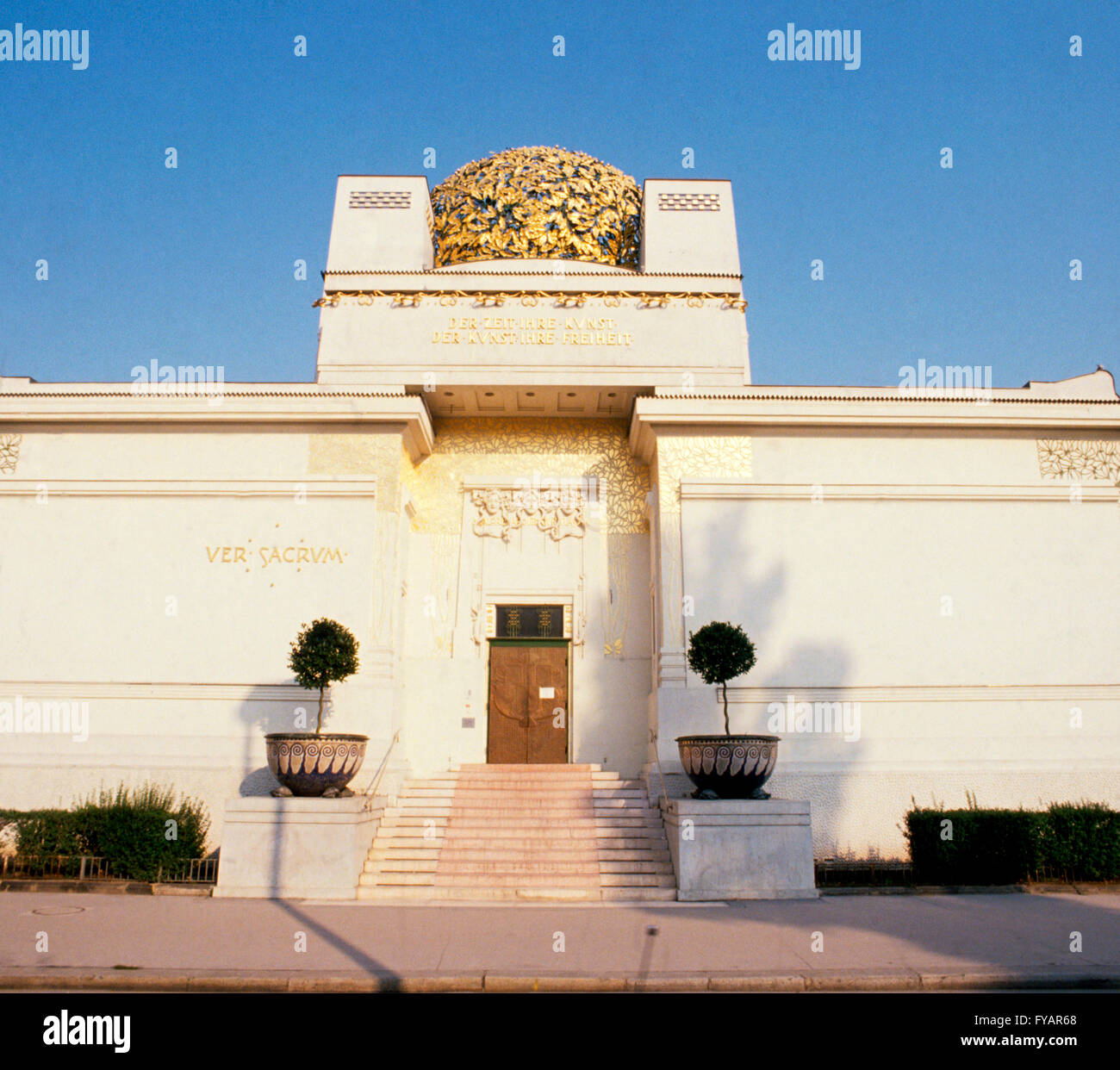 Architect j olbrich hi-res stock photography and images - Alamy