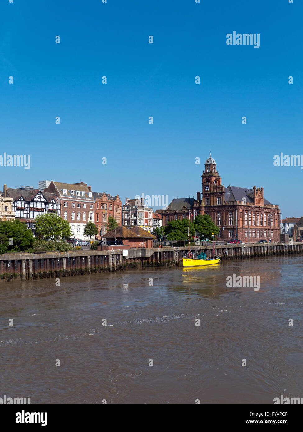 The River Yare Riverfront and The Town Hall, Great Yarmouth, Norfolk ...