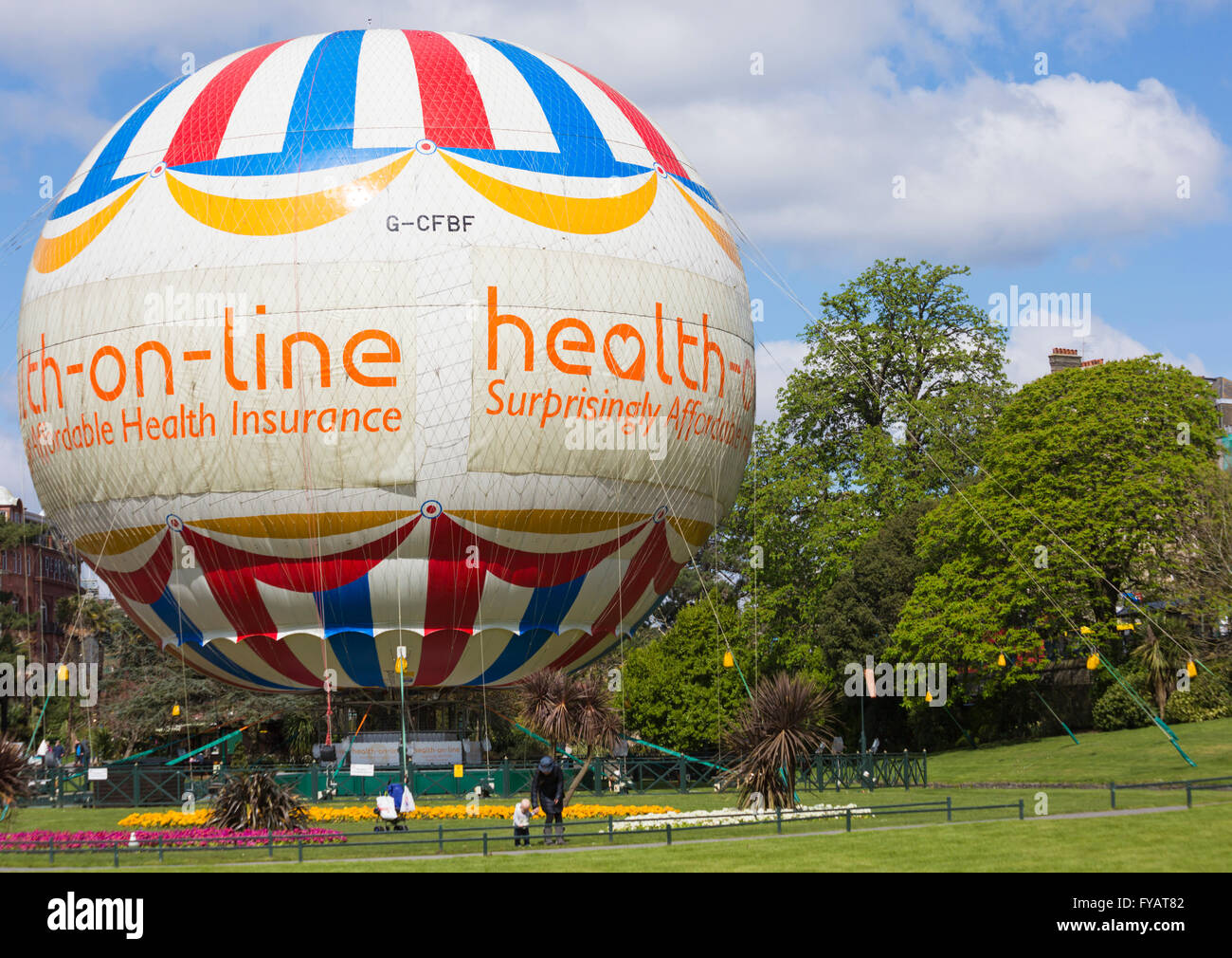 Bournemouth Eye tethered balloon at Bournemouth pleasure lower gardens ...