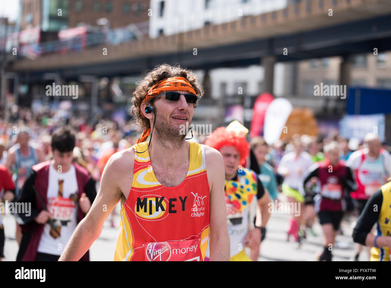 Marathon runner exhausted hi-res stock photography and images - Alamy