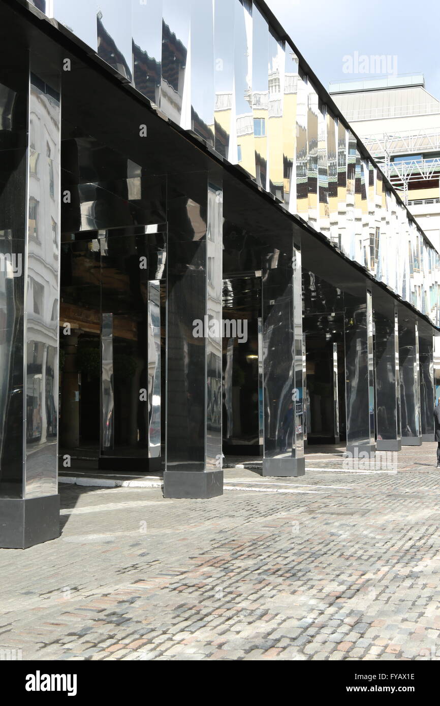 Covent Garden Market Mirror Cladding Stock Photo - Alamy