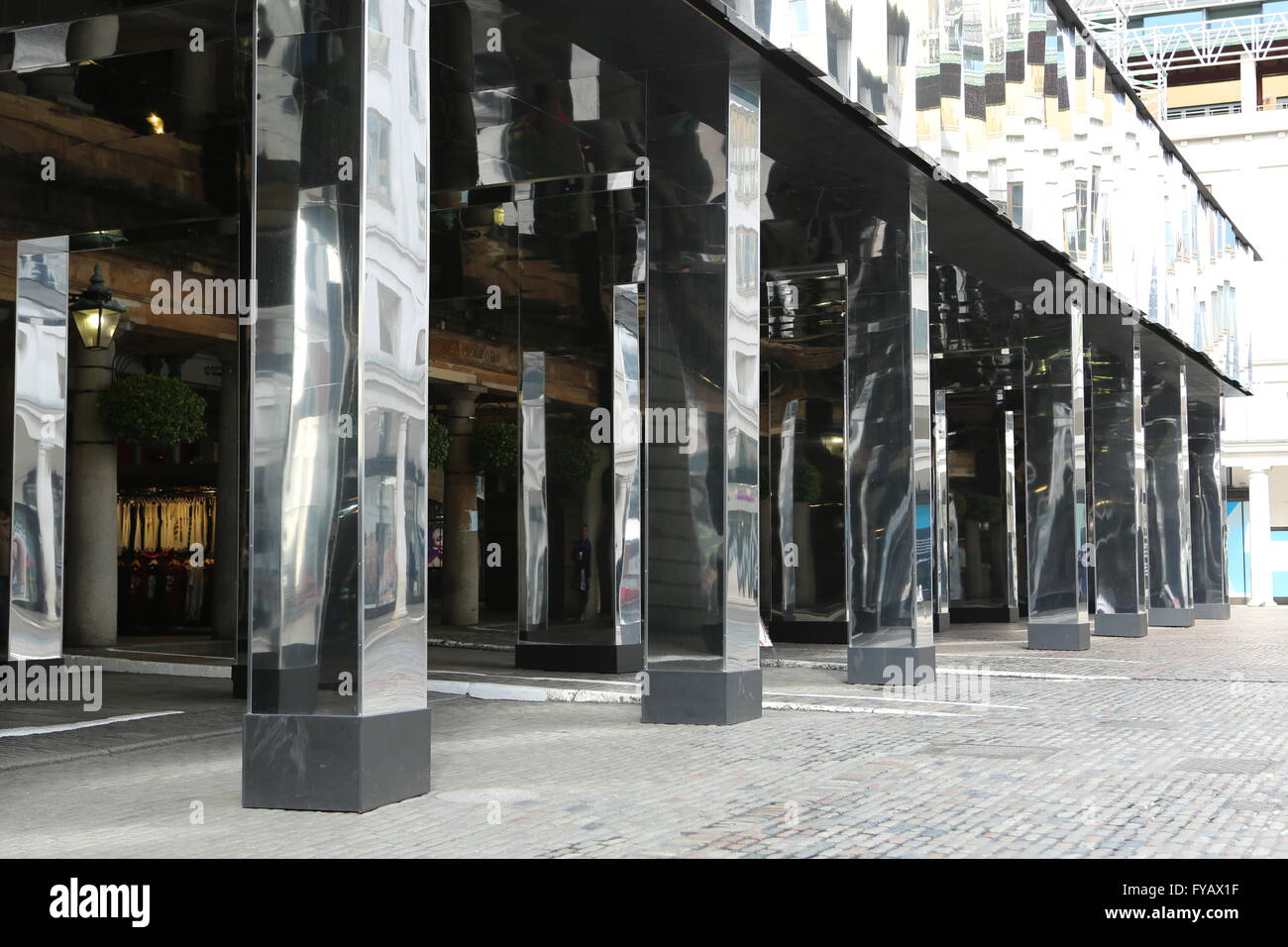 Covent Garden Market Mirror Cladding Stock Photo - Alamy