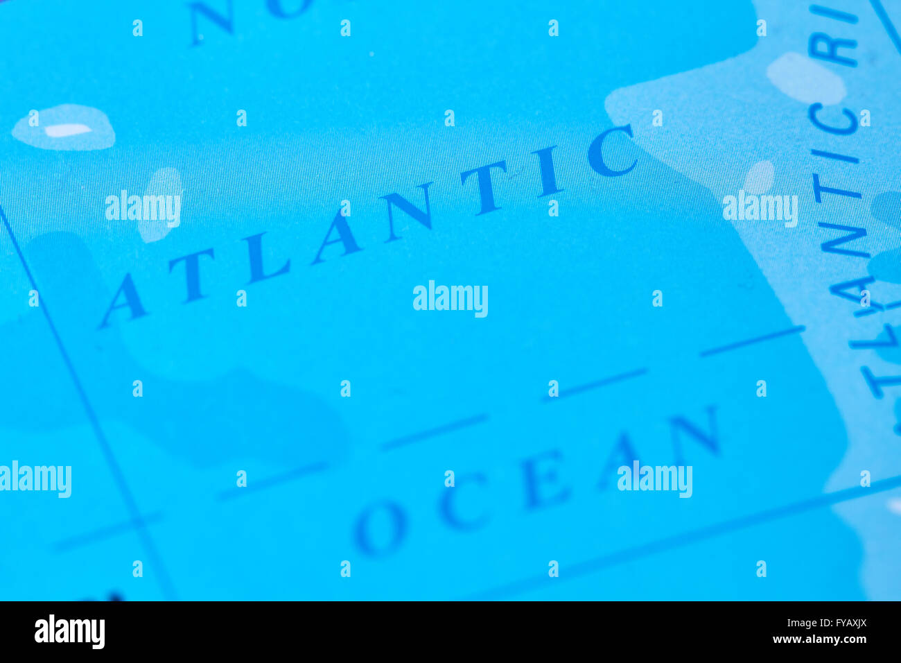 atlantic ocean location on world map