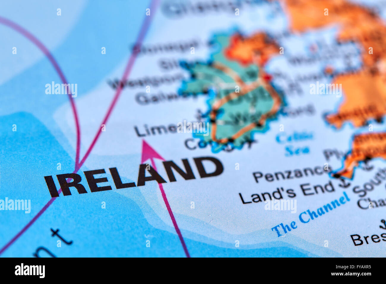 Map of the island of ireland hi-res stock photography and images - Alamy