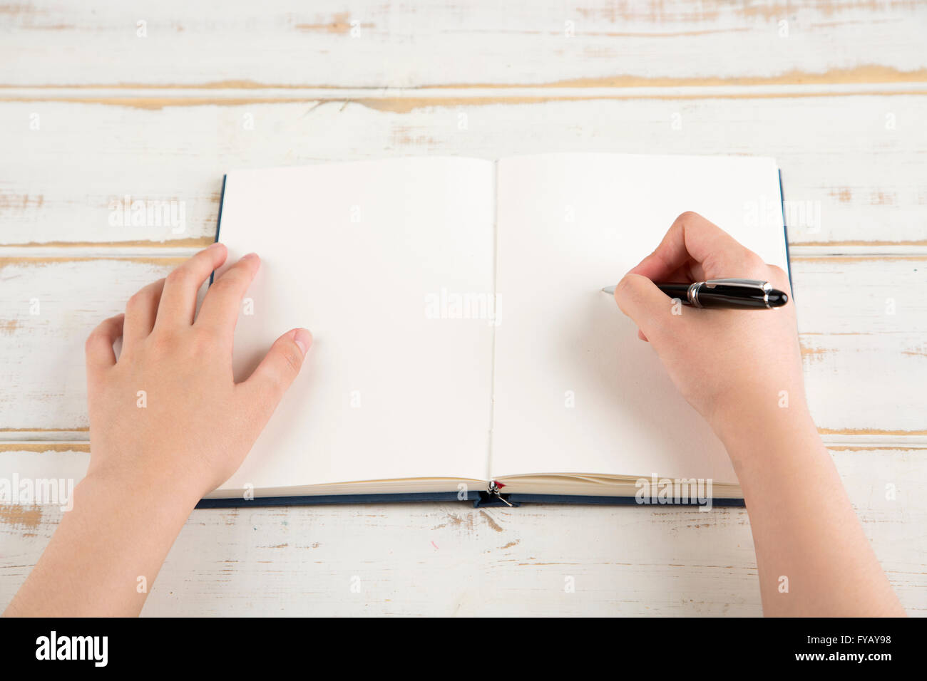 Range of motion and hand hi-res stock photography and images - Alamy