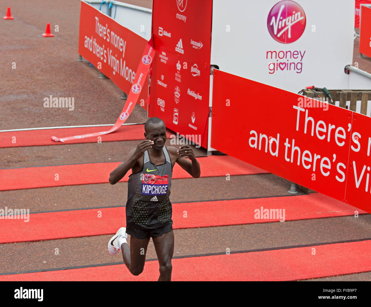 London,UK,24th April 2016,Eliud Kipchoge wins the mens Elite runners ...