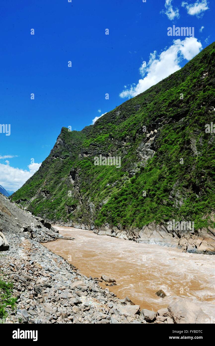 Three parallel rivers hi-res stock photography and images - Alamy