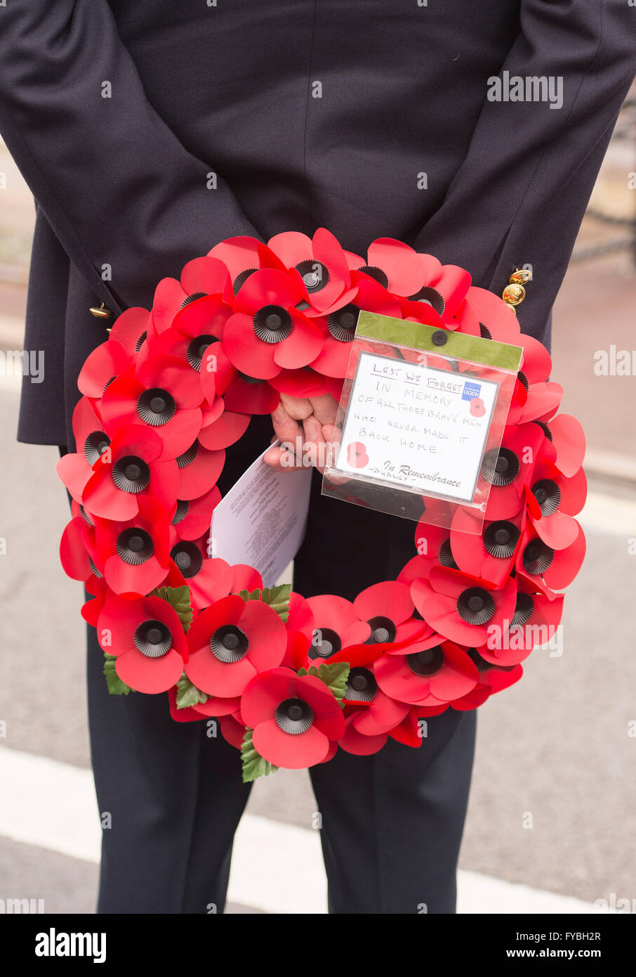 ANZAC Day Memorial Service, wreath Stock Photo - Alamy