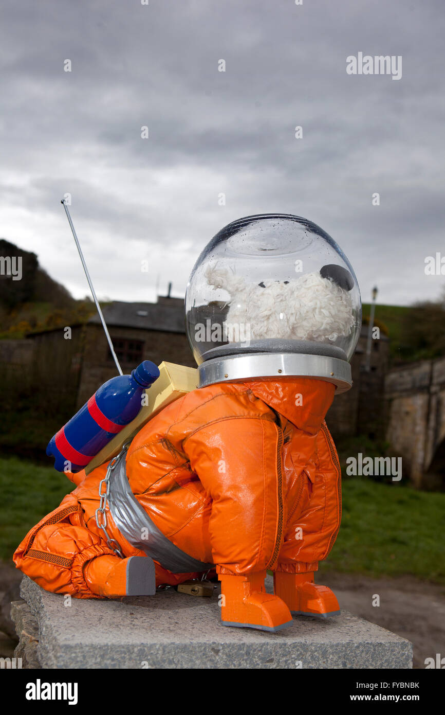 a uk wray handmade scarecrow festival fair lancaster caton village ...