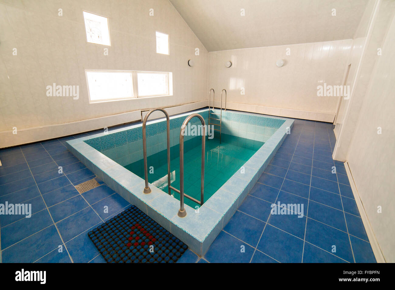 Empty indoor jacuzzi window hi-res stock photography and images - Alamy