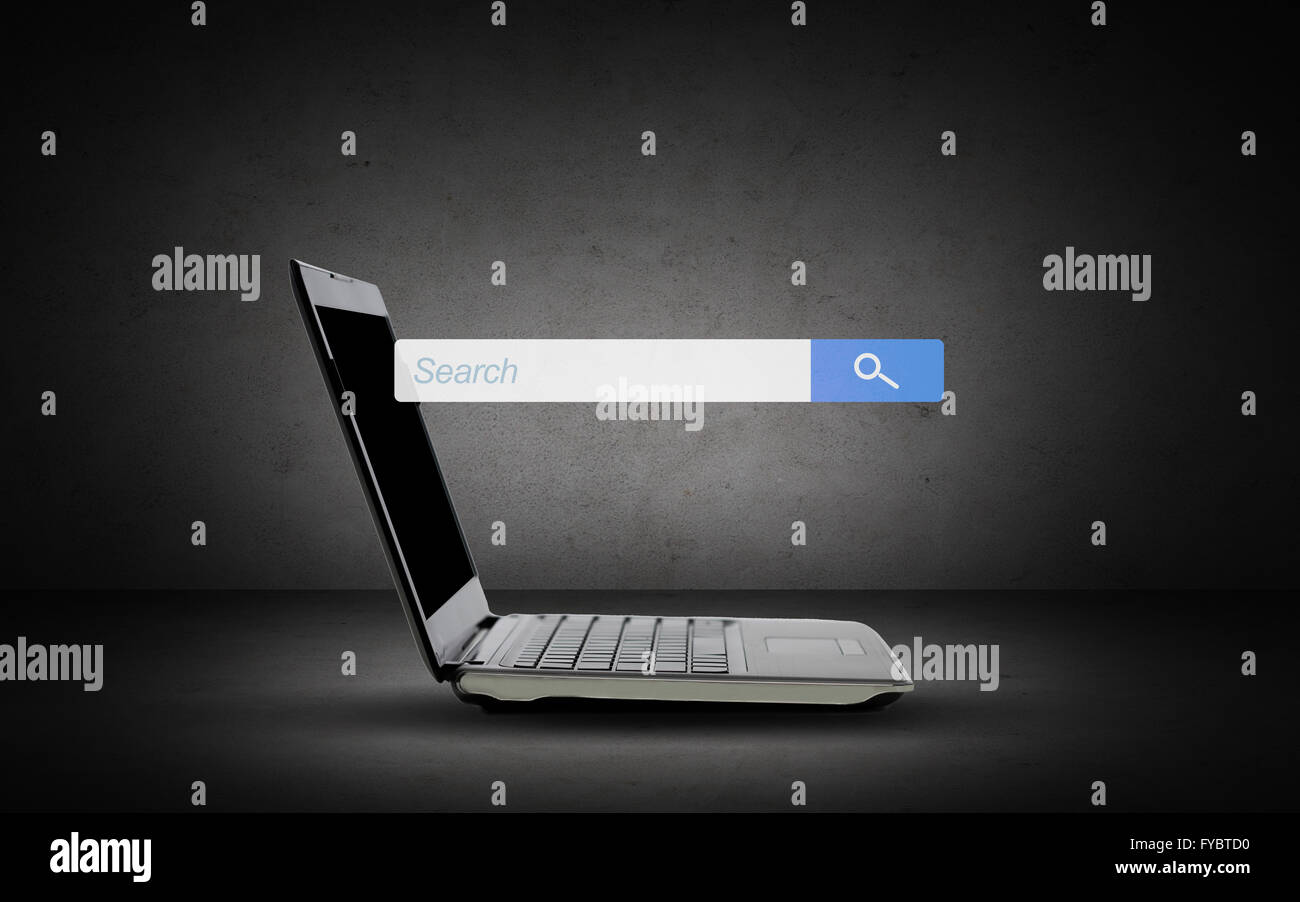 laptop with internet search browser on screen Stock Photo - Alamy