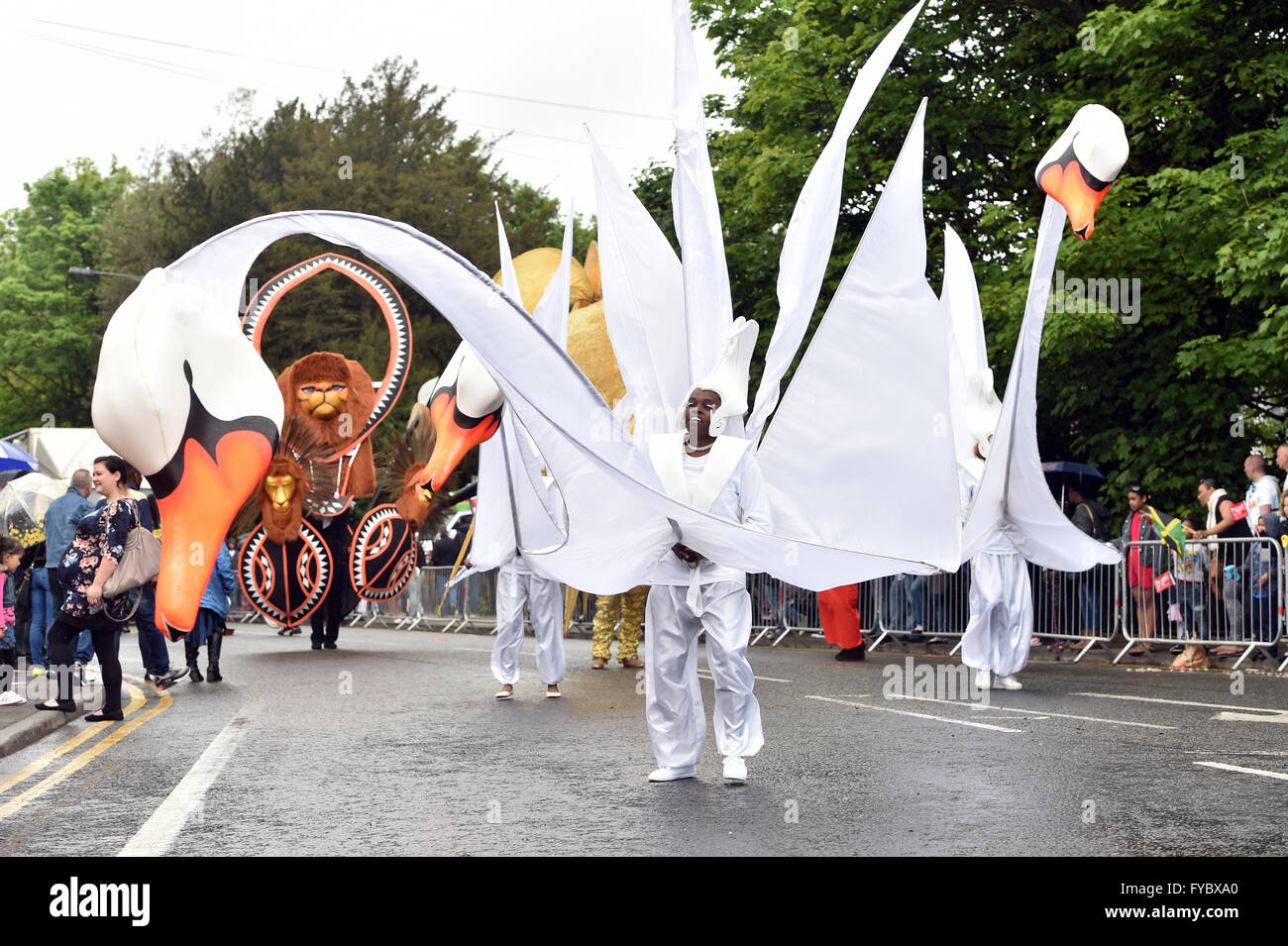 Luton Carnival Parade Town centre Town Hall Costumes Swans Procession ...