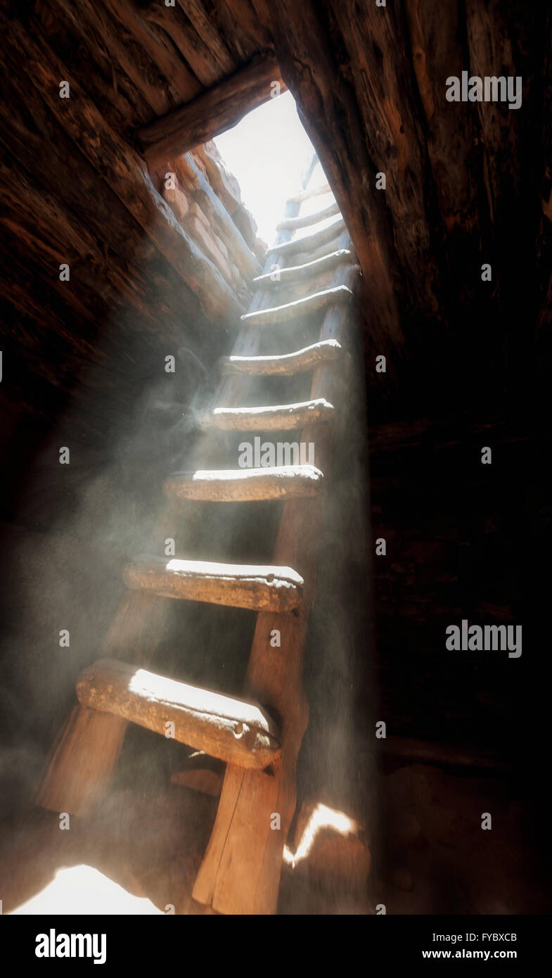 A dramatic view of the 1000 year old Puebloan Anasazi Kiva at the Edge ...