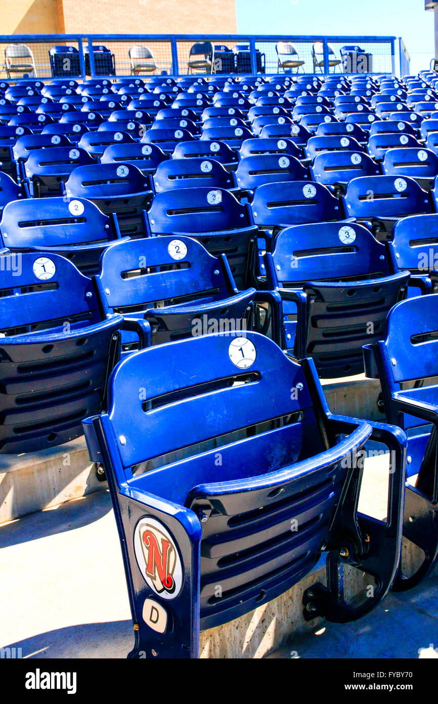 Ballpark seats hi-res stock photography and images - Alamy