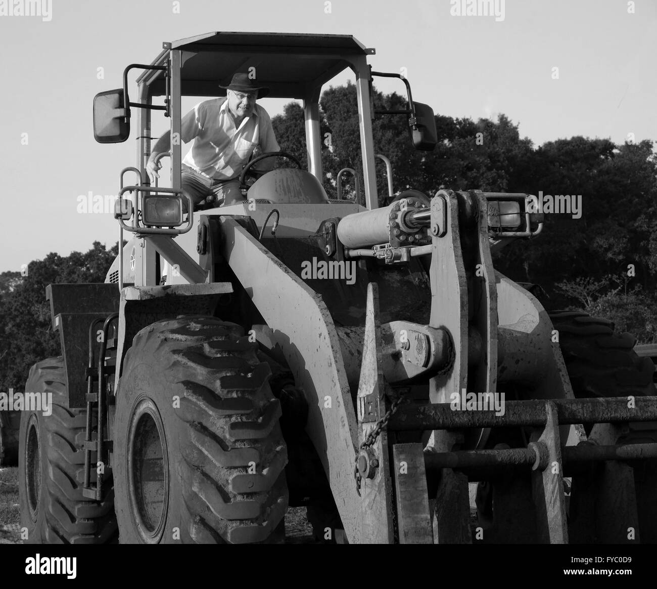 Machine hydraulics Black and White Stock Photos & Images - Alamy