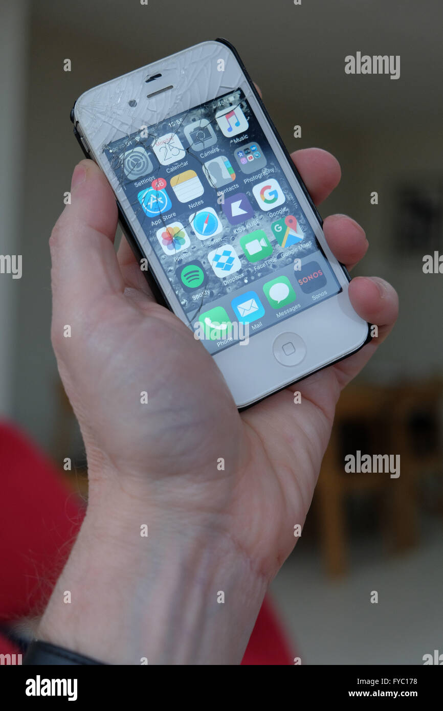 Iphone 4s hi-res stock photography and images - Alamy