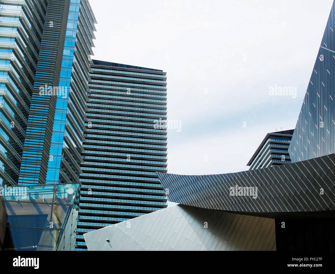 Geometric shaped building hi-res stock photography and images - Alamy