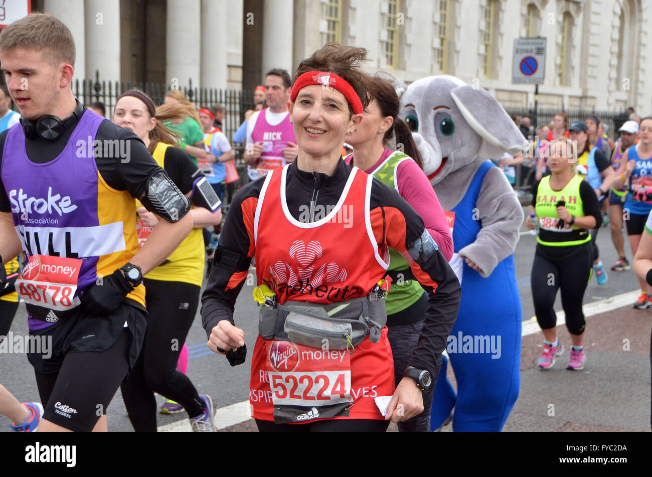 Lady runner london hi-res stock photography and images - Alamy