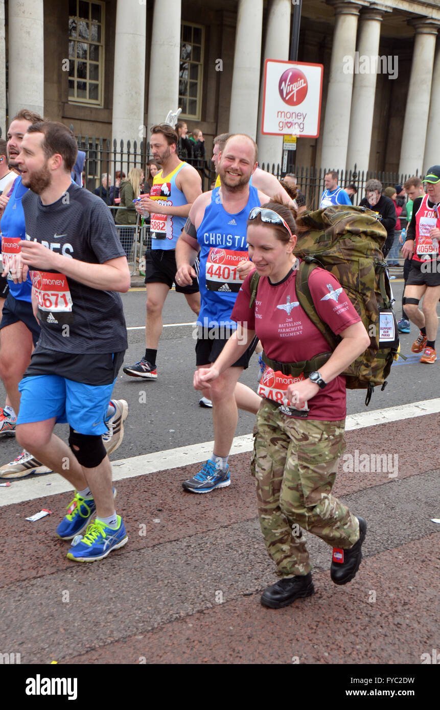 Female soldier run uk hi-res stock photography and images - Alamy