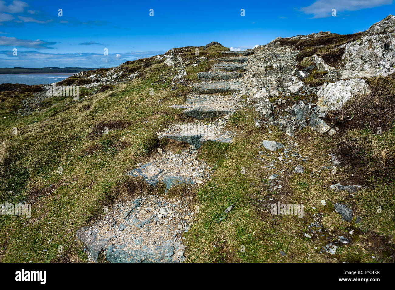 Footpath along coast hi-res stock photography and images - Alamy