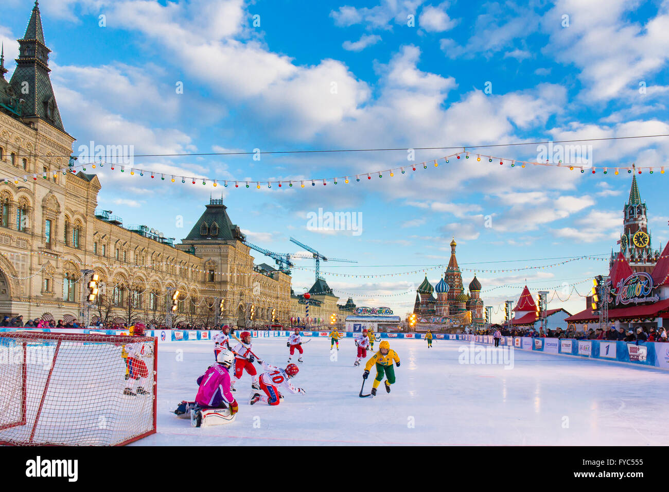 Russian children red square hi-res stock photography and images - Alamy