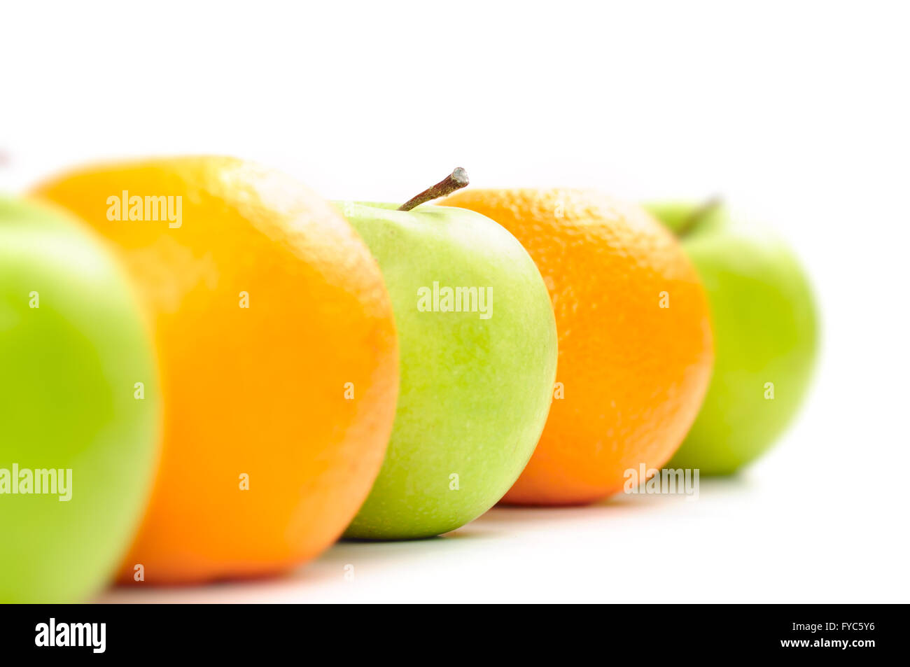 Four apples in row hi-res stock photography and images - Alamy