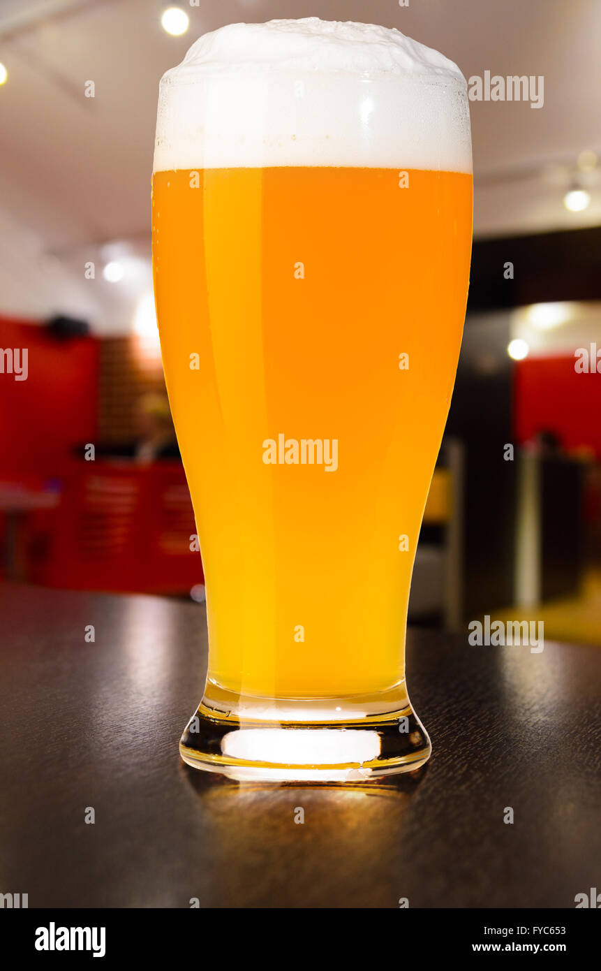 Weiss beer glass hi-res stock photography and images - Alamy