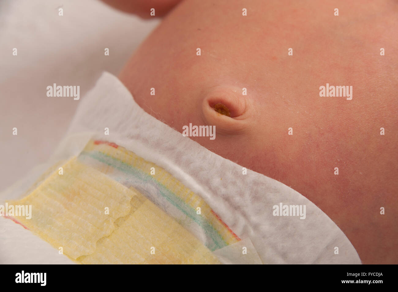 Baby belly button hi-res stock photography and images - Alamy