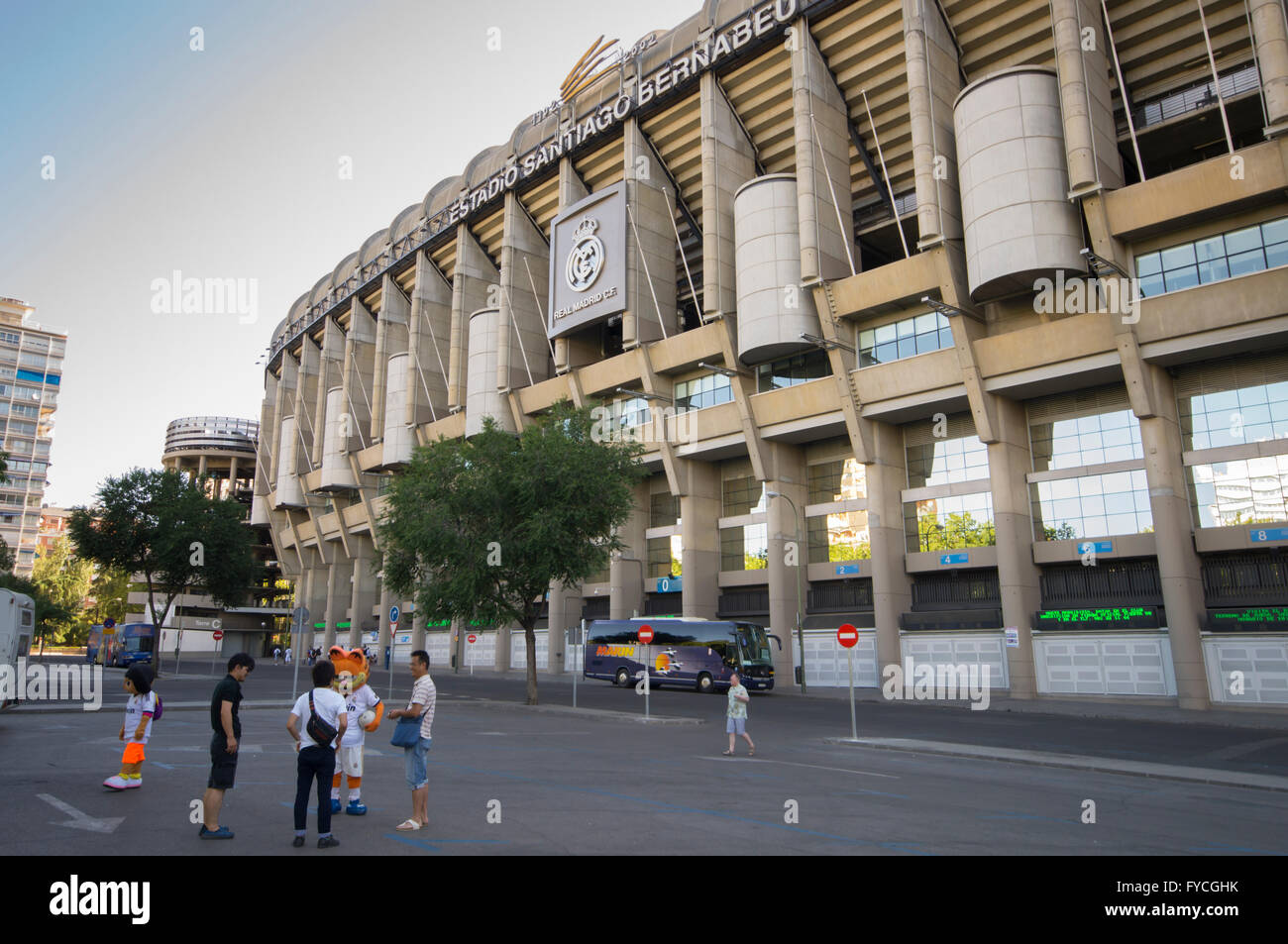 Santiago bernabeu champions hi-res stock photography and images - Alamy