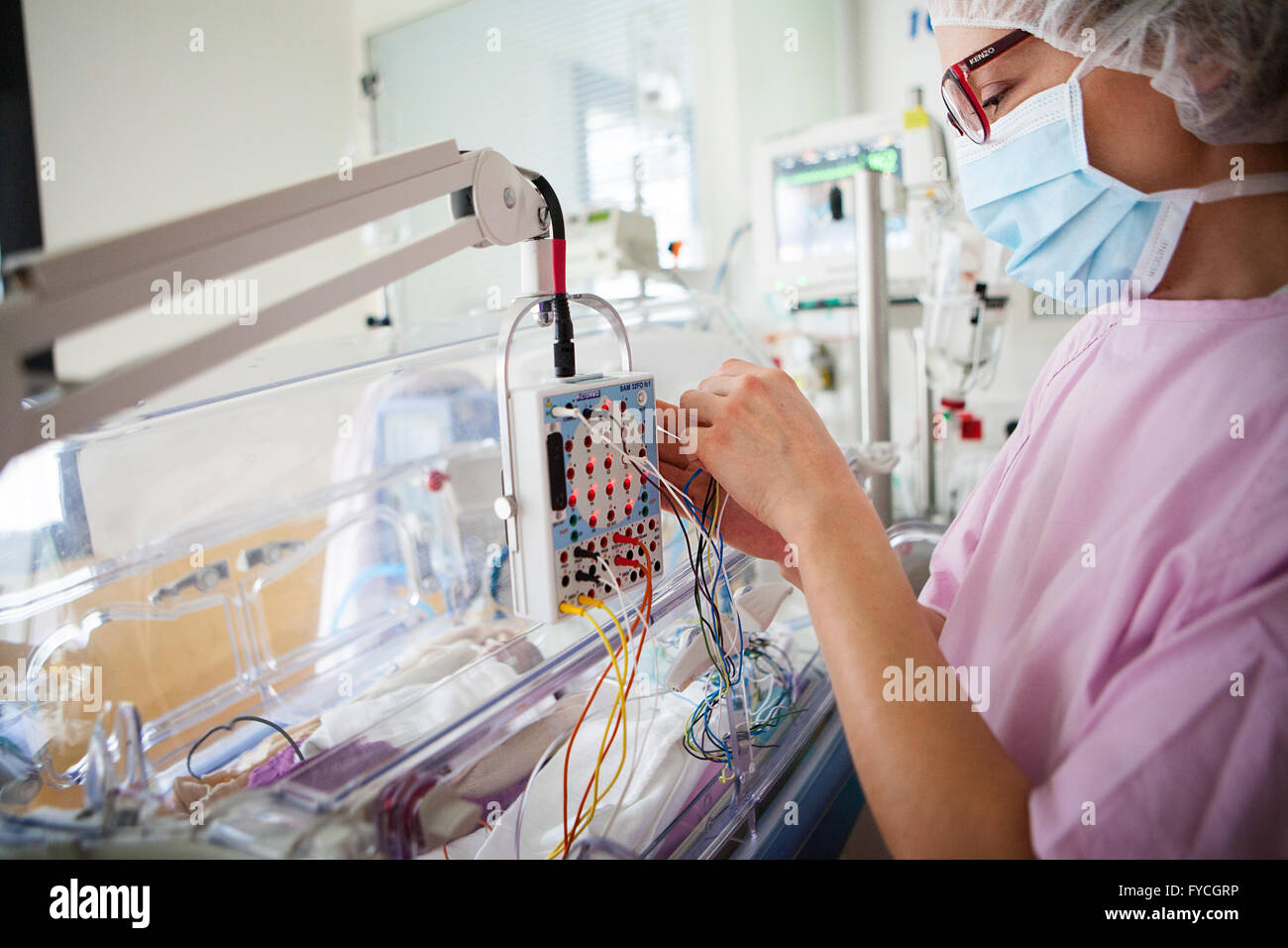 Babies Incubators High Resolution Stock Photography and Images - Alamy