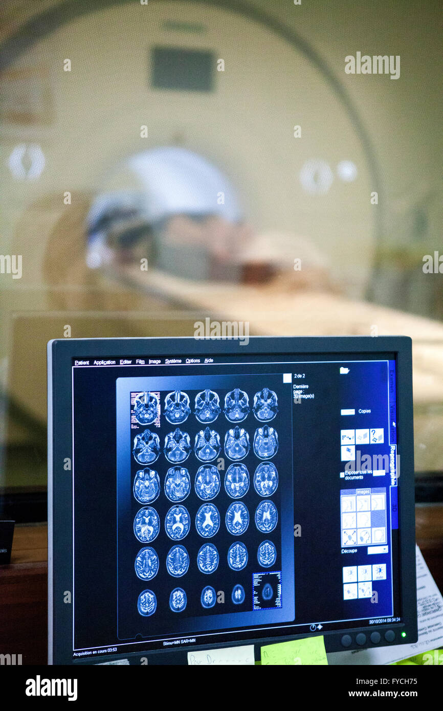 Examination results hi-res stock photography and images - Alamy