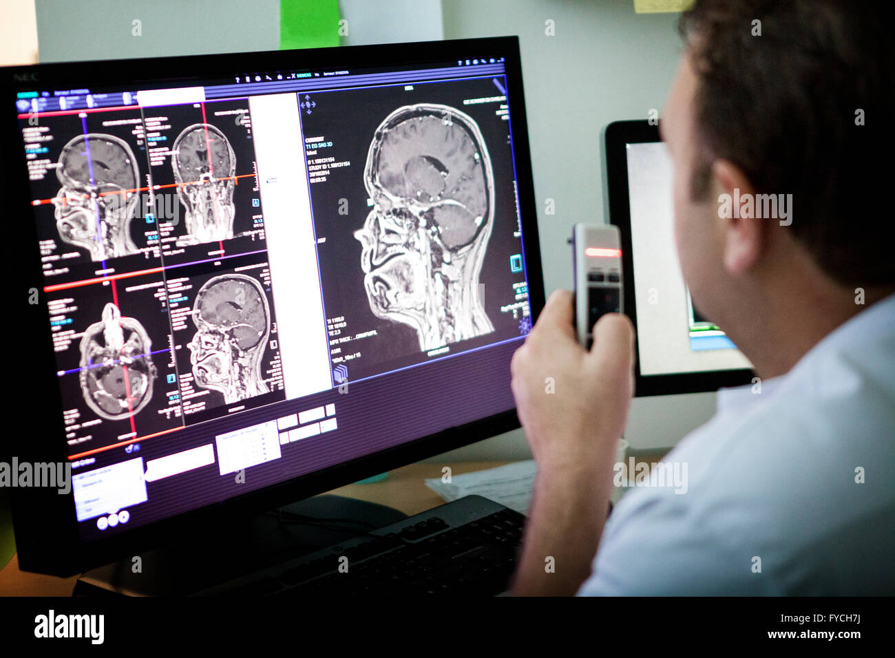 Center mri mri hi-res stock photography and images - Alamy