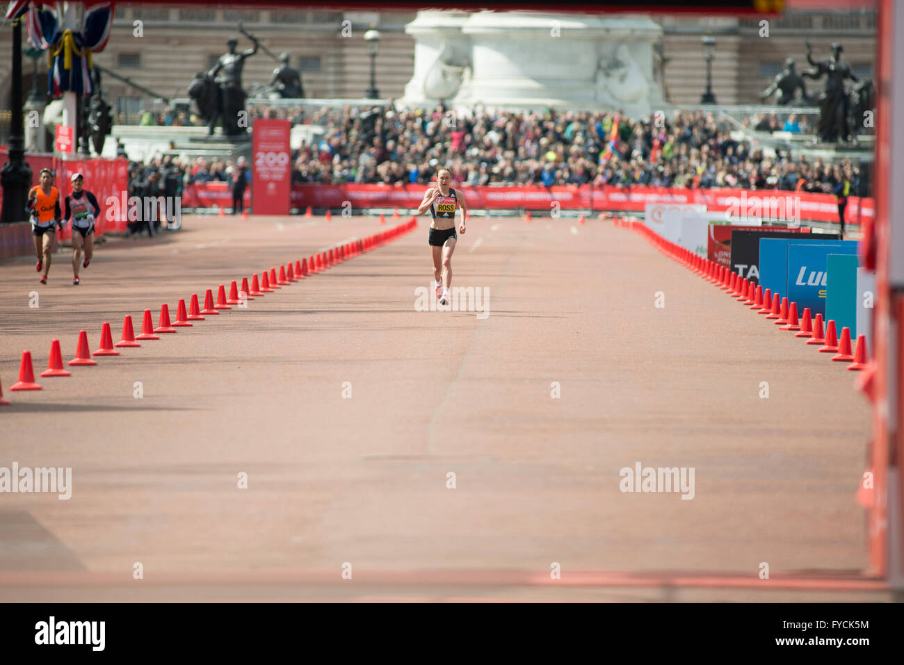 Freya Ross in the finishing straight of the elite womens race at the ...