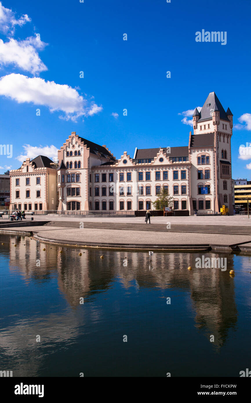 Wahrzeichen ost hi-res stock photography and images - Alamy