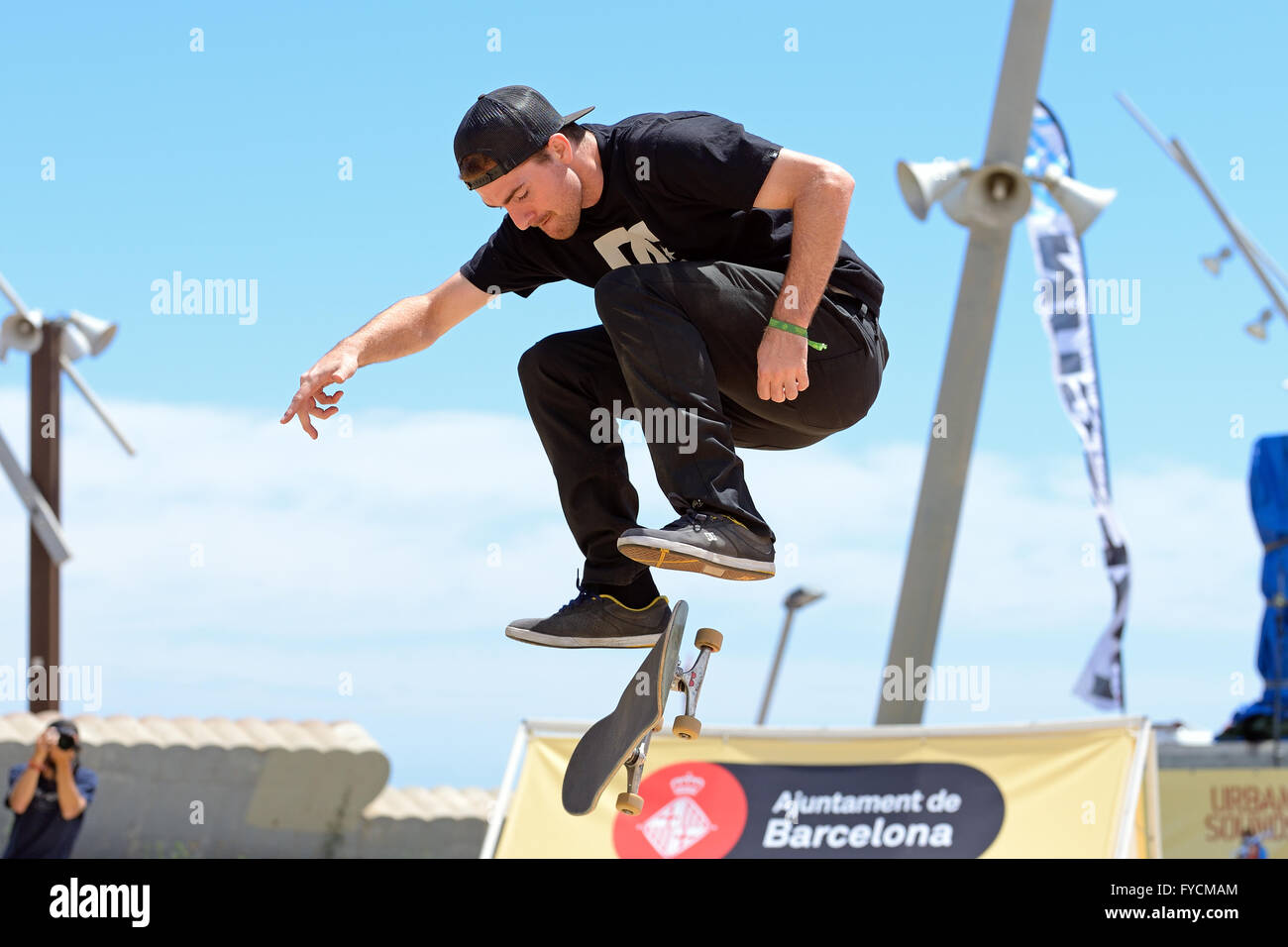 Professional male skater hi-res stock photography and images - Alamy