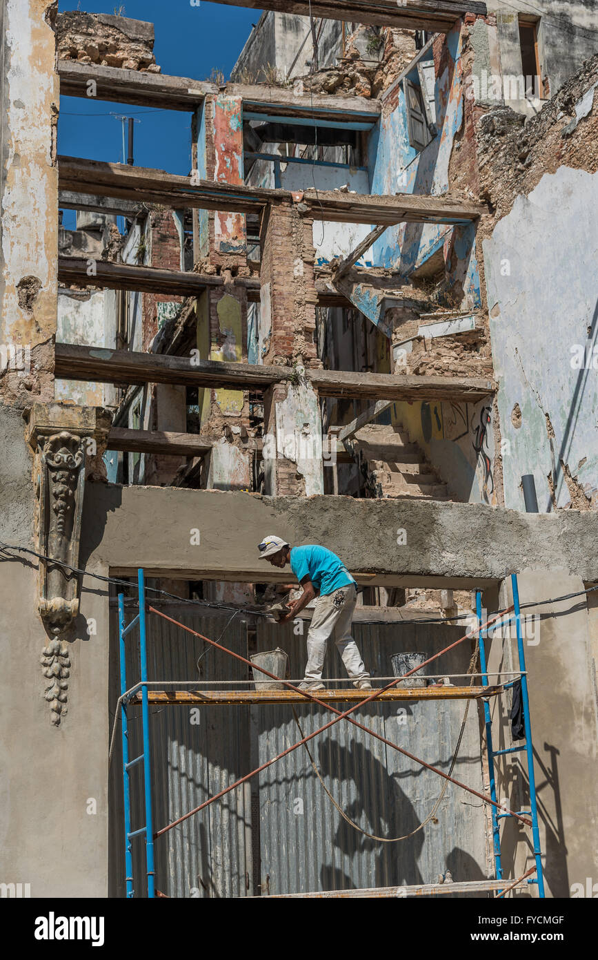 Clear examples of the ongoing and vast renovation works that are ...