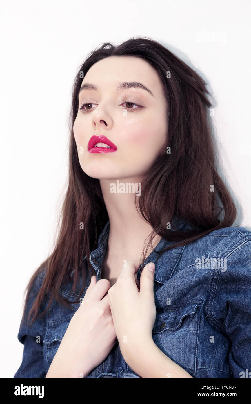 Model lady with natural make-up and red lips. Portrait of a female ...