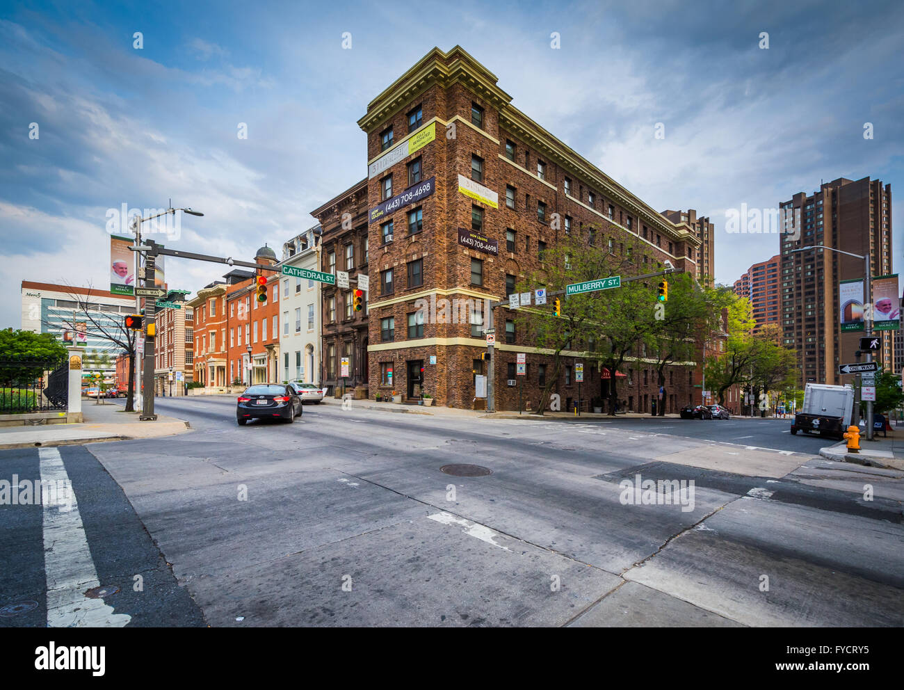 The intersection of Cathedral and Mulberry Streets, in downtown ...
