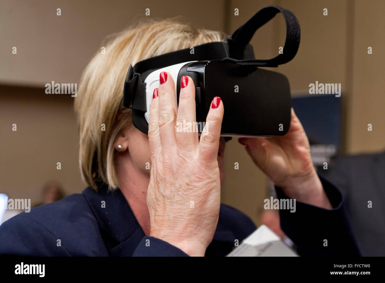 Vr gear headset hi-res stock photography and images - Alamy