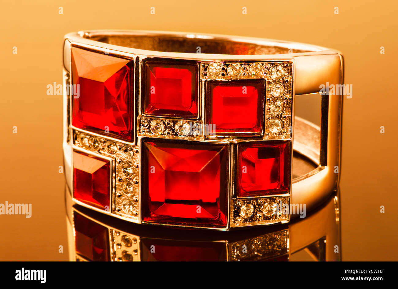 Gold gemstones hi-res stock photography and images - Alamy