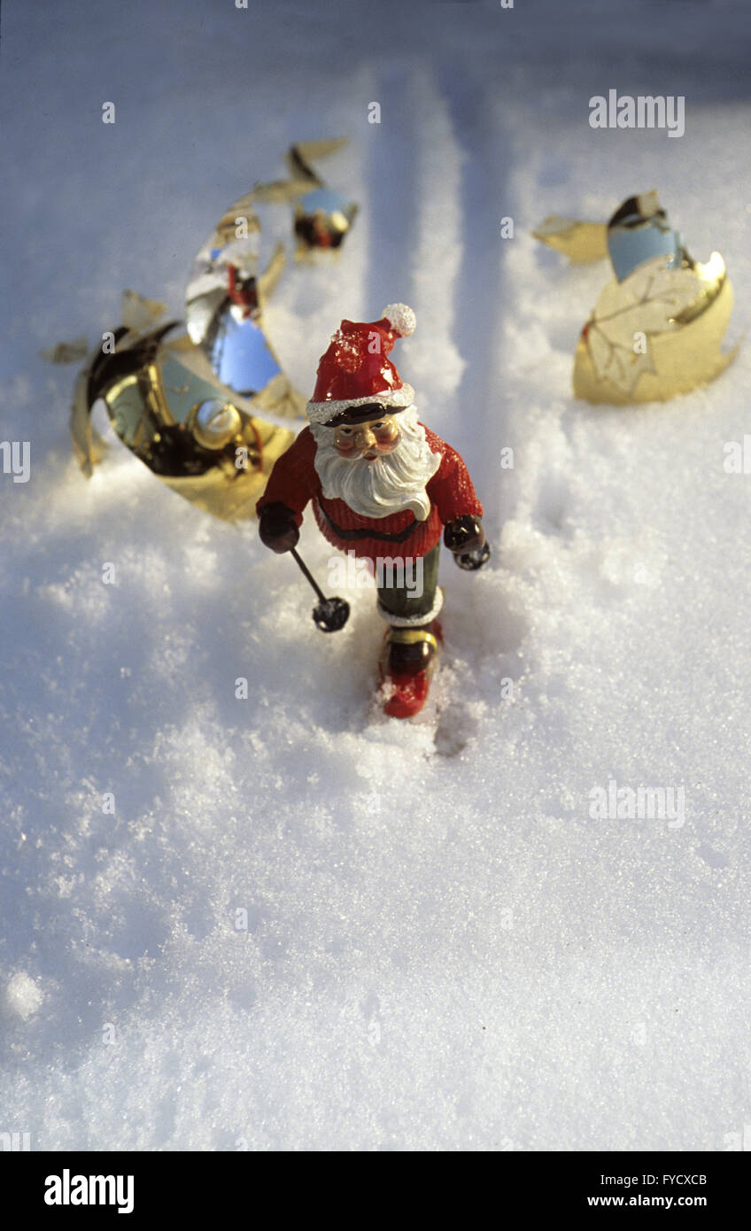 Santa vertical format hi-res stock photography and images - Alamy