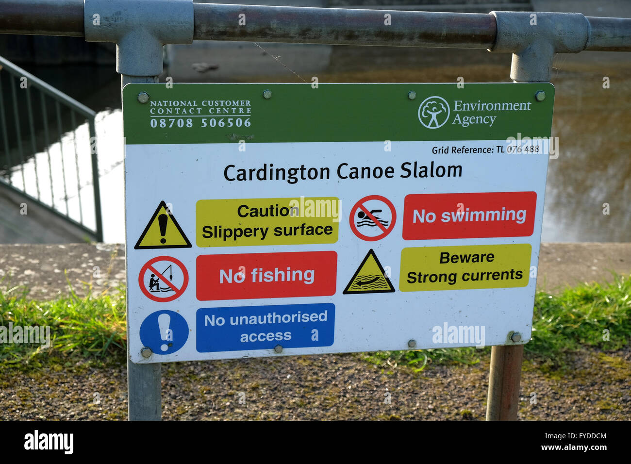 Warning notice board hi-res stock photography and images - Alamy
