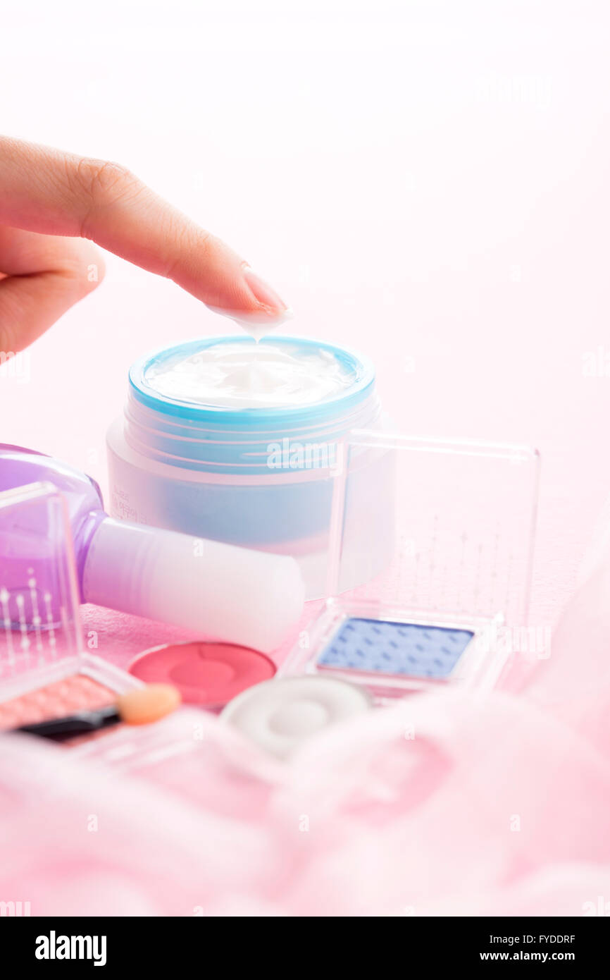 Beauty objects 193 Stock Photo - Alamy