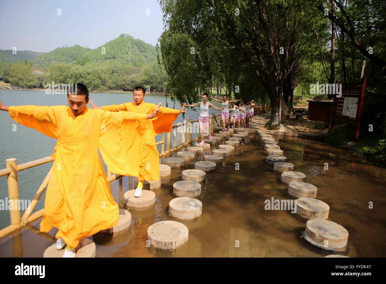 Quincuncial hi-res stock photography and images - Alamy