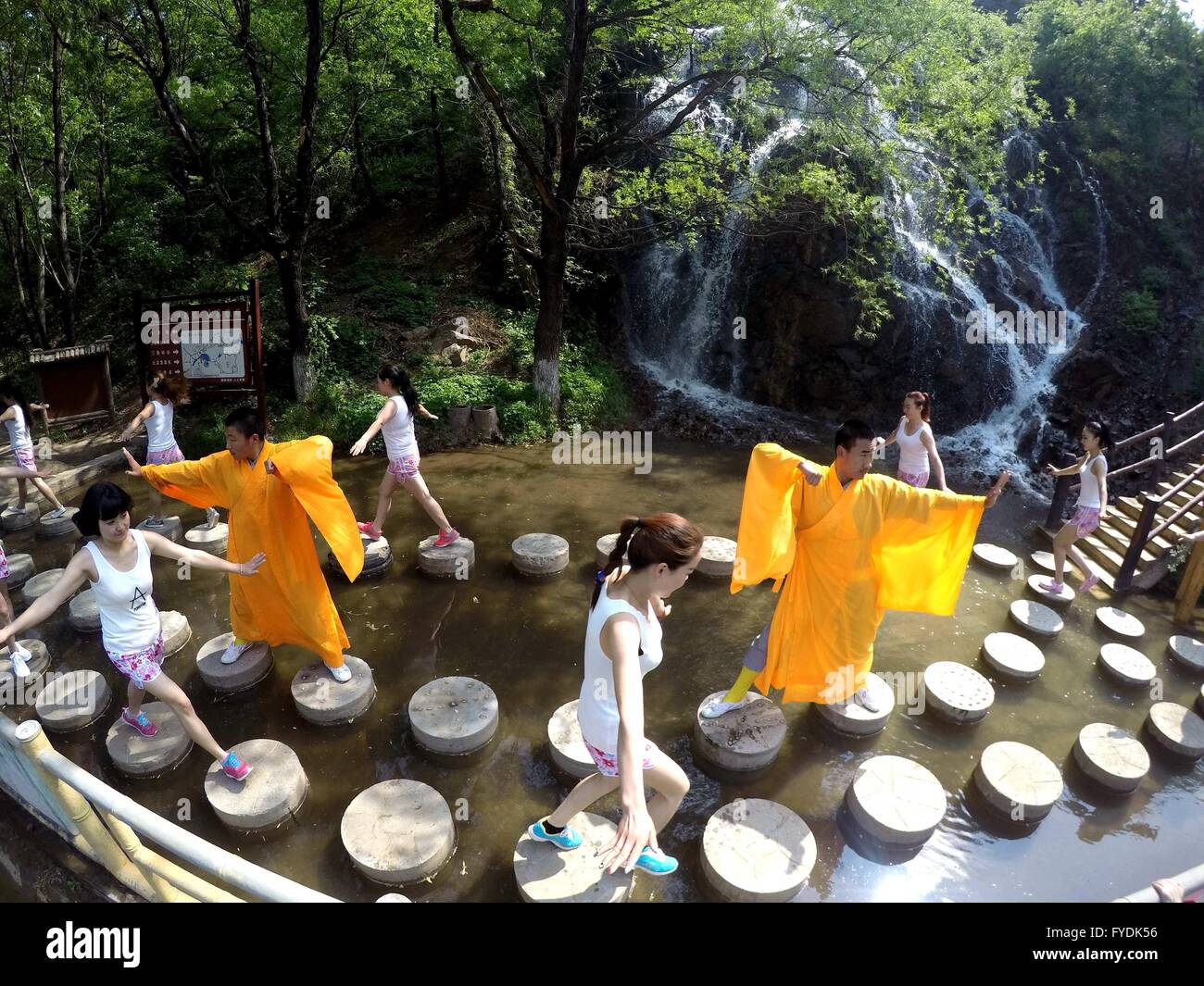 Quincuncial hi-res stock photography and images - Alamy