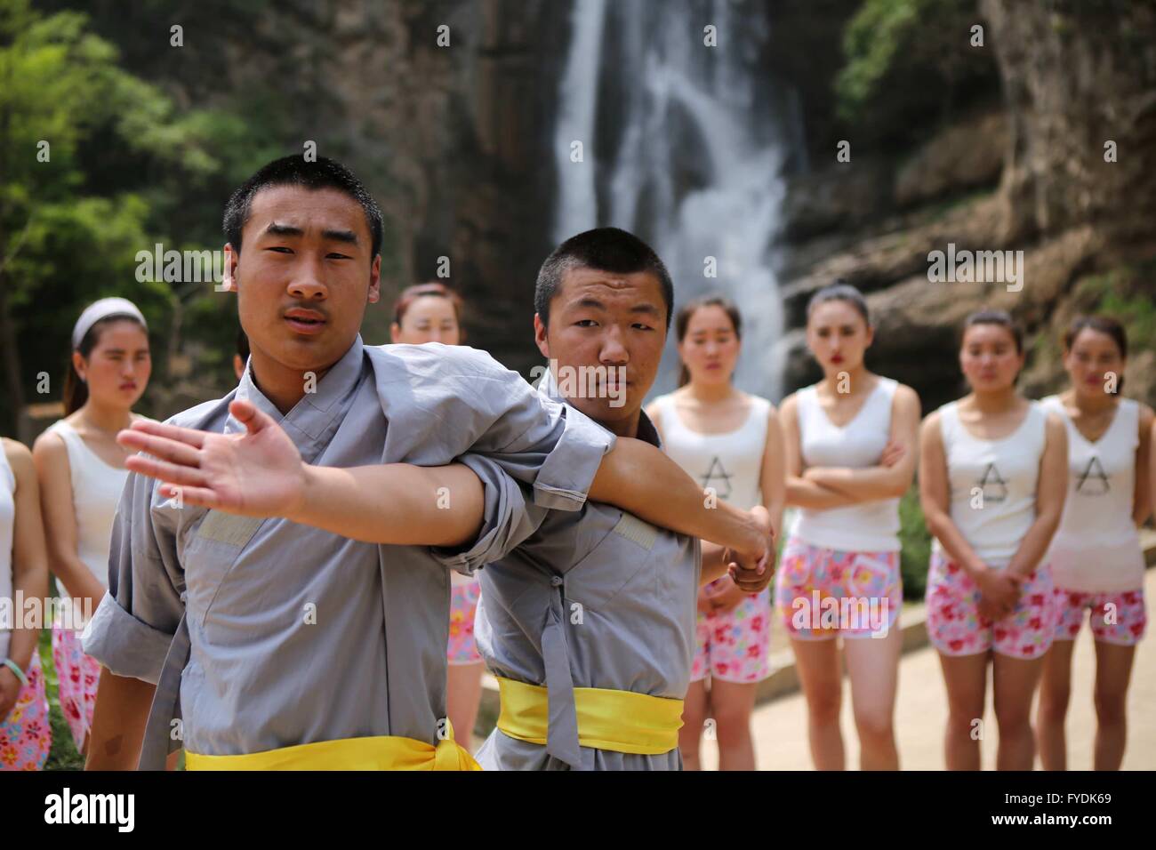 Quincuncial hi-res stock photography and images - Alamy