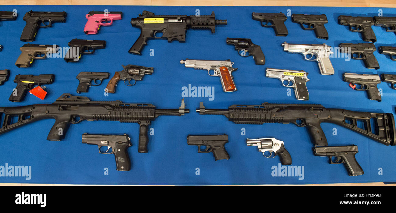Guns On Display High Resolution Stock Photography and Images - Alamy